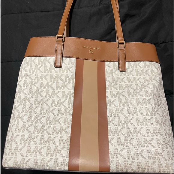 MICHAEL Michael Kors | Bags | Michael Kors Signature Tote | Poshmark